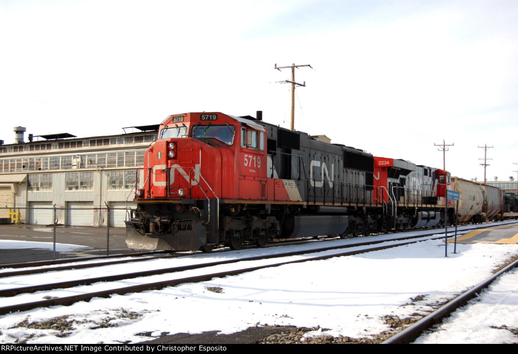 CN SD75I 5719
